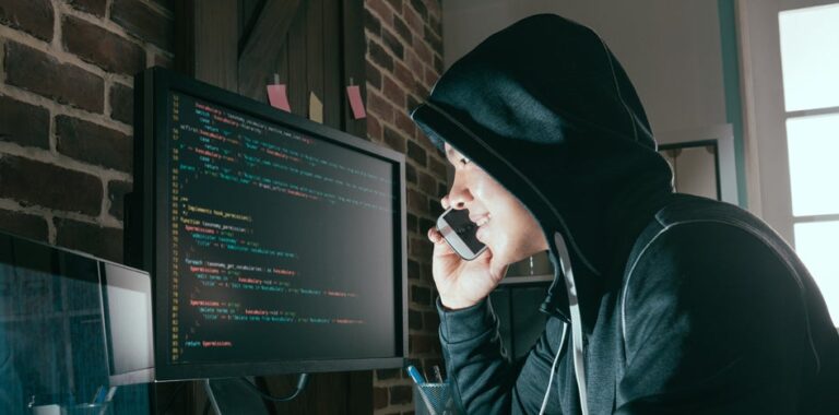 Cybercriminals Blackmail Doctor Pretending to Be Police, Steal ₹2.90 ...