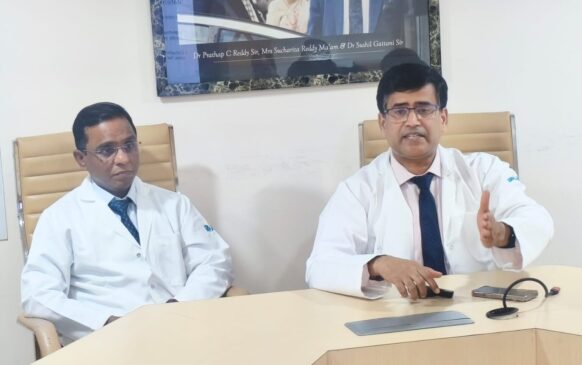 Multidisciplinary Team at Apollomedics Lucknow Successfully Performs ...